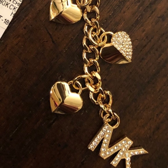 Michael Kors | Accessories | Nwt Michael Kors Heart Charmkey ...